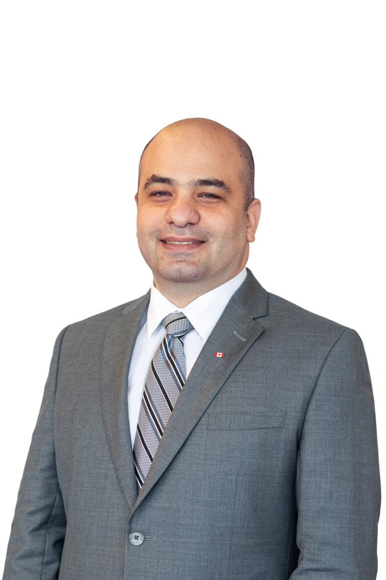 Our Team - Sherrard Kuzz